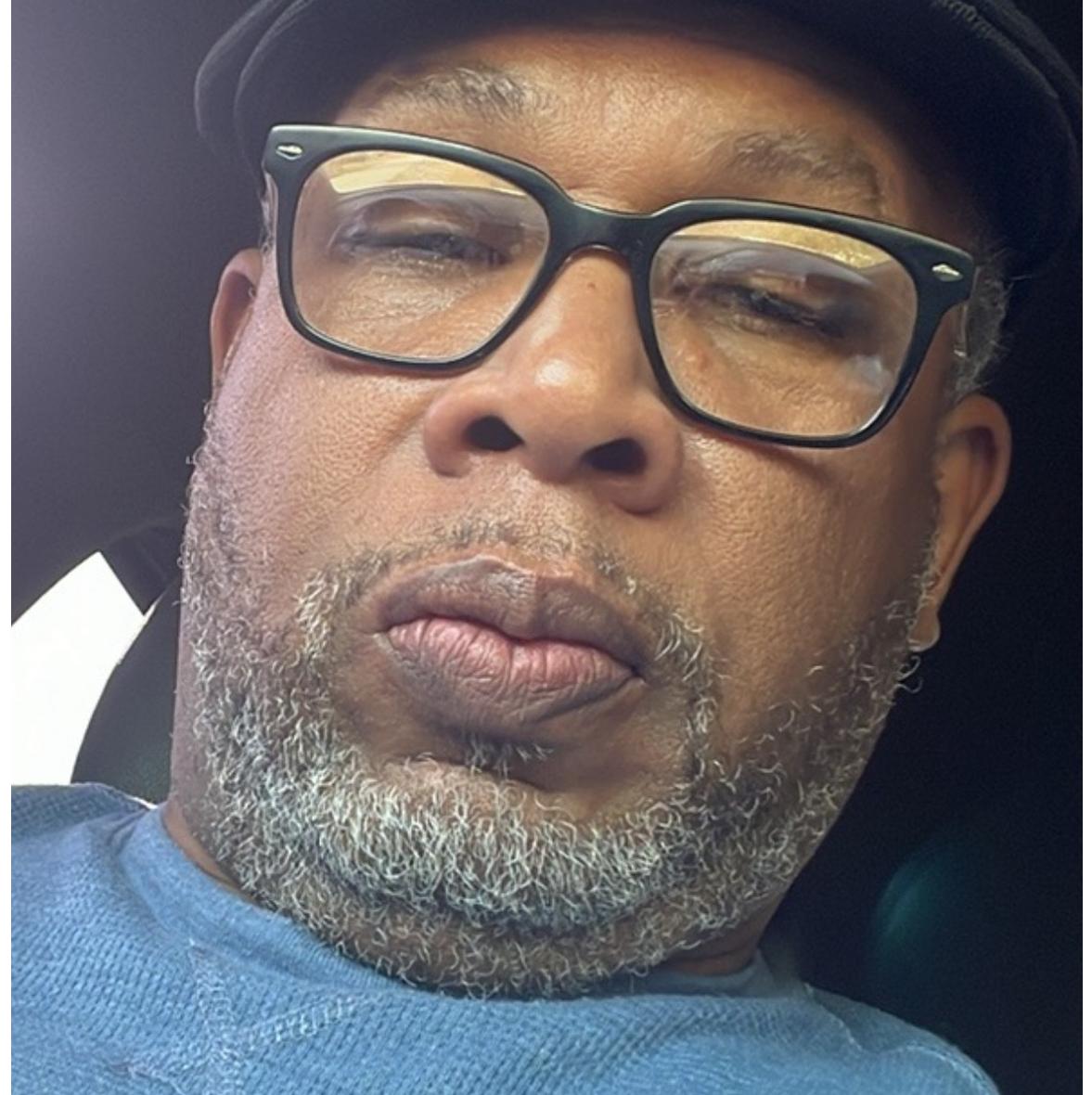 Robert Wright Audio Listen On