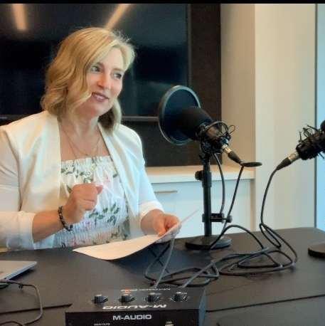 Deborah Mae audio | Listen on audio.com