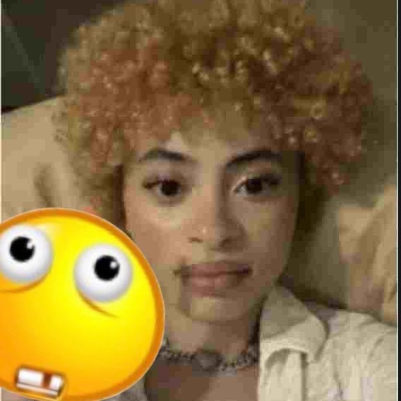 Lobby | Music by AKA GUN | Listen on audio.com