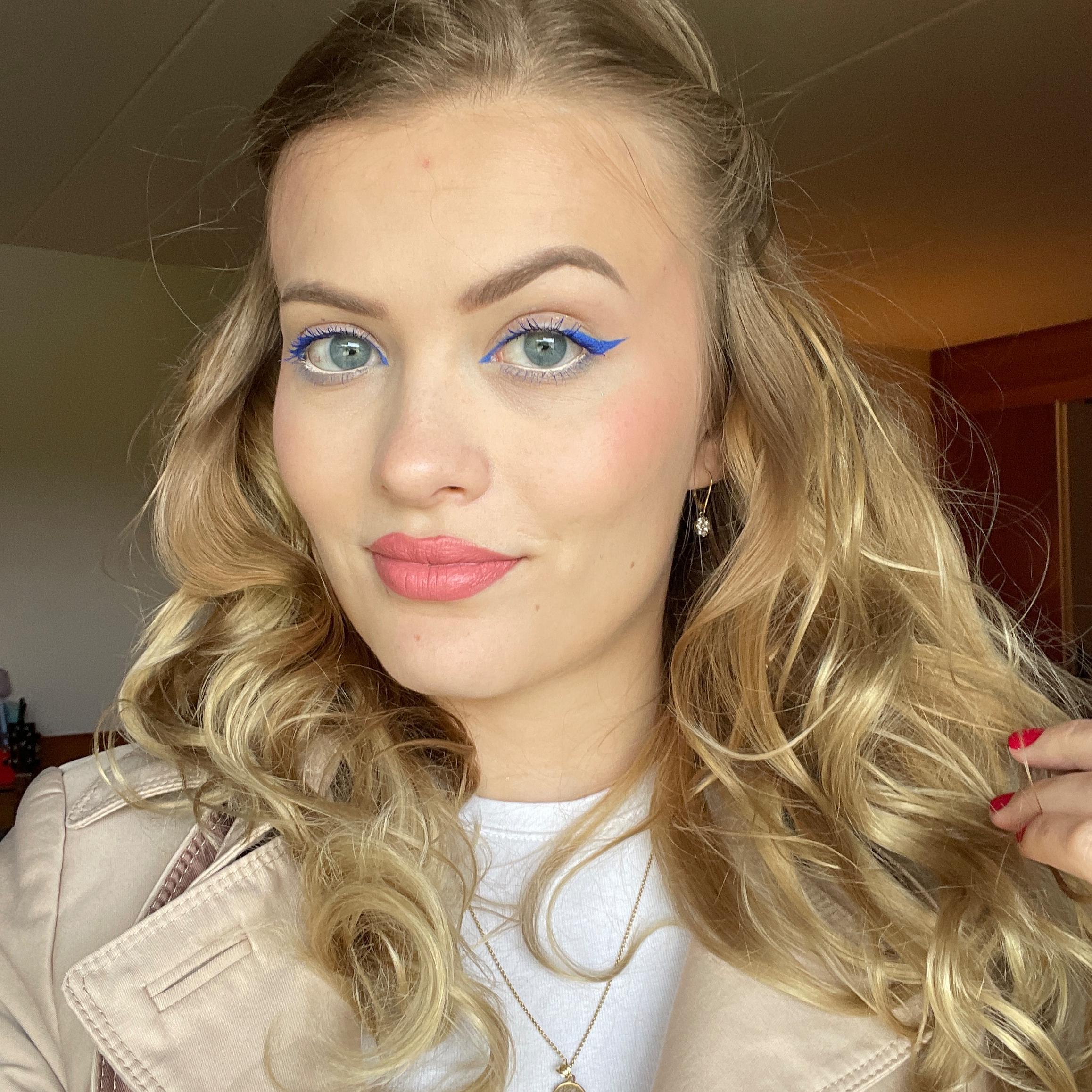 Hip hura sanah | Music by Nicole Gryko | Listen on audio.com