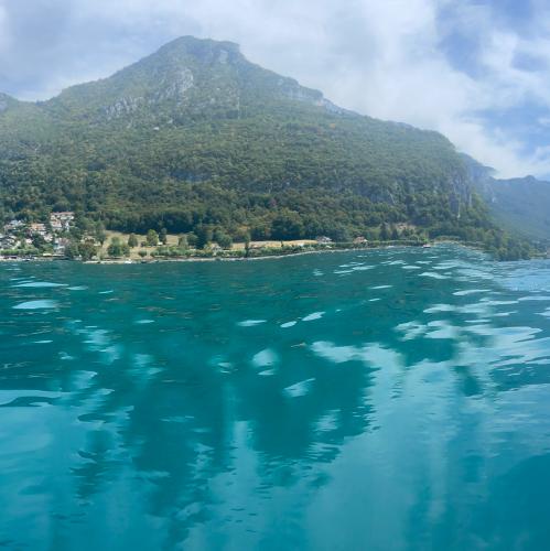 THE SERVANT - Body myfreemp3.vip | Music by NassB | Listen on audio.com